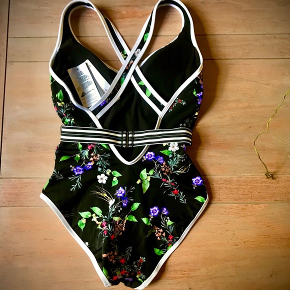 Athleta | Swim | Athleta Bathing Suit With Removable Belt | Poshmark